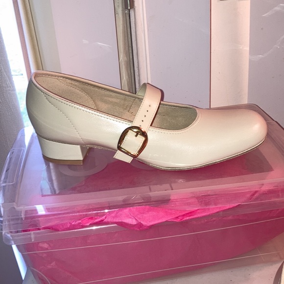 promenaders | Shoes | Vintage Promenaders Sz 95 M Leather Dance Shoes ...
